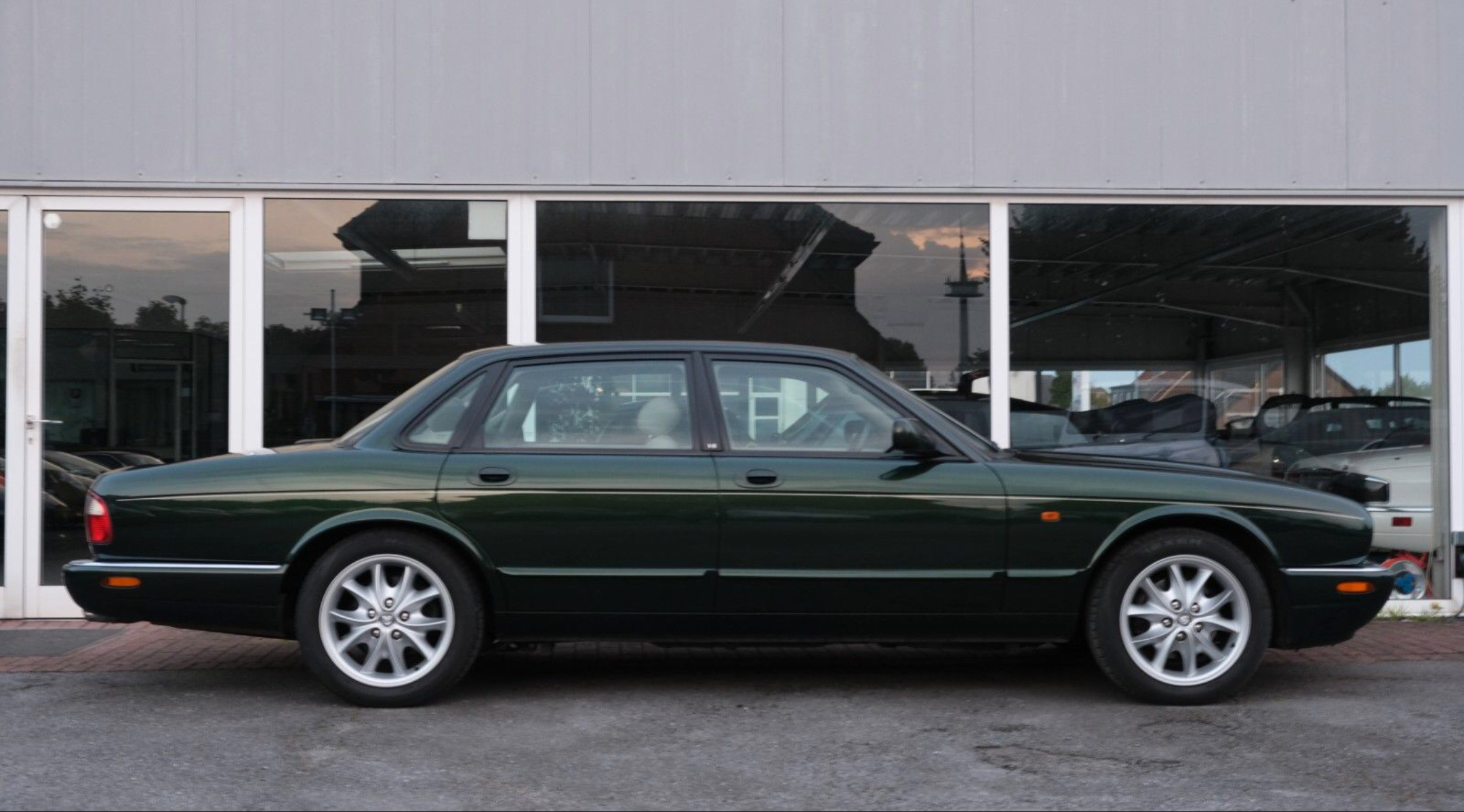 Ein ganz seltenes X308-Inserat: Jaguar XJ Sport mit 74.000 km - x308.net